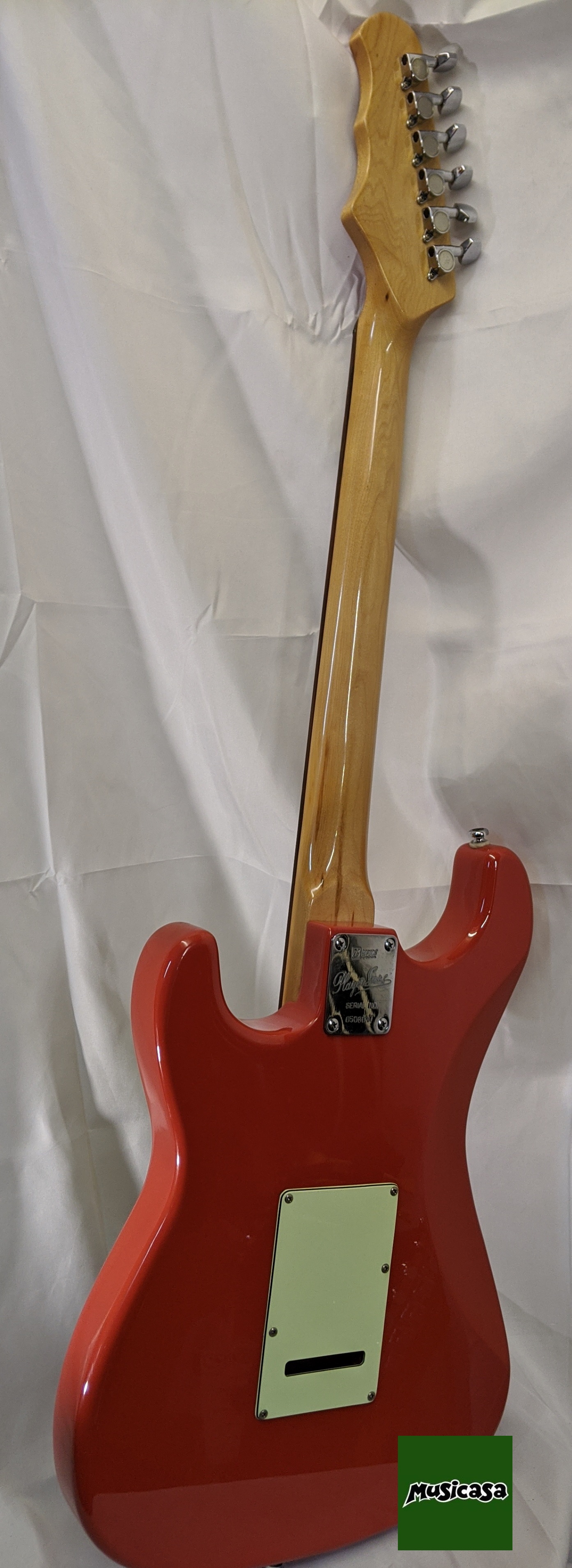 musicasa BLOGblog de instrumentos musicalesGuitarra BURNS COBRA GUARDS RED